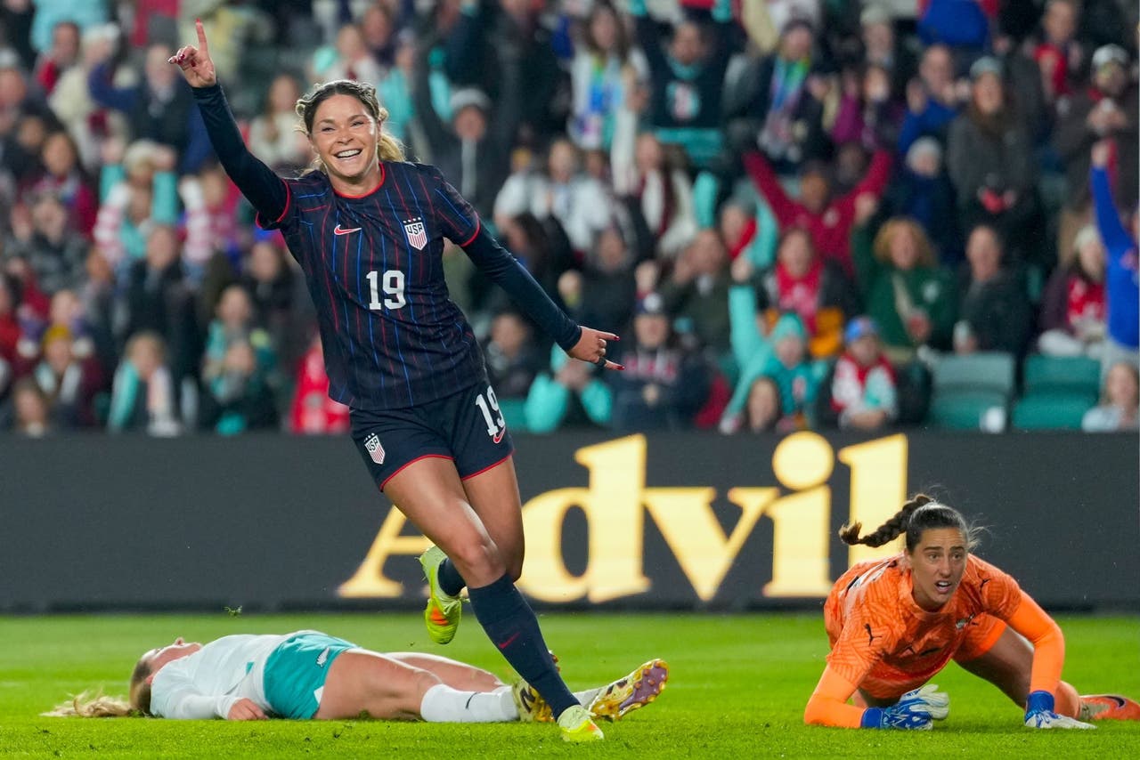 Trinity Rodman headlines Emma Hayes' NWSL-only USWNT camp while a free ...