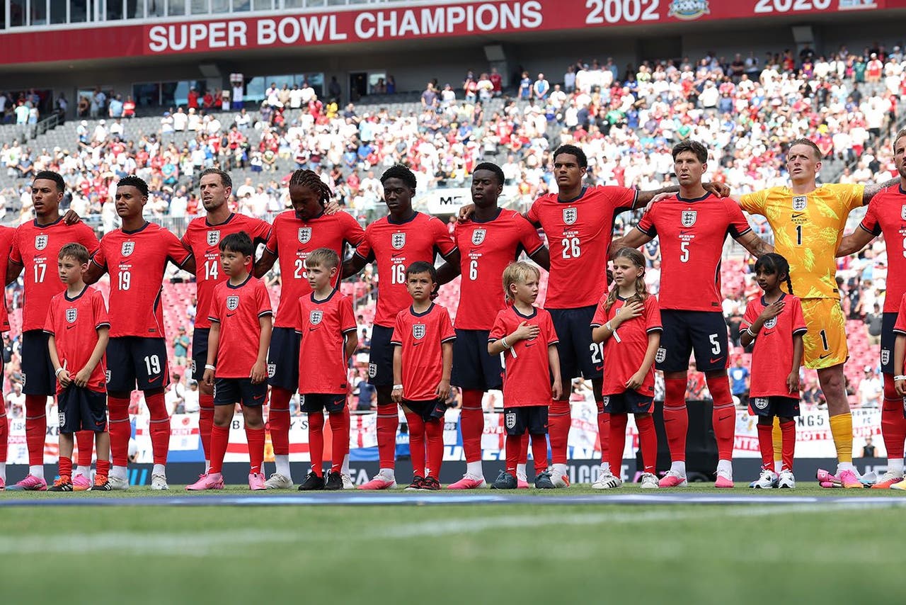 Not good enough?! England told they are carrying 11 players as ex-Three ...