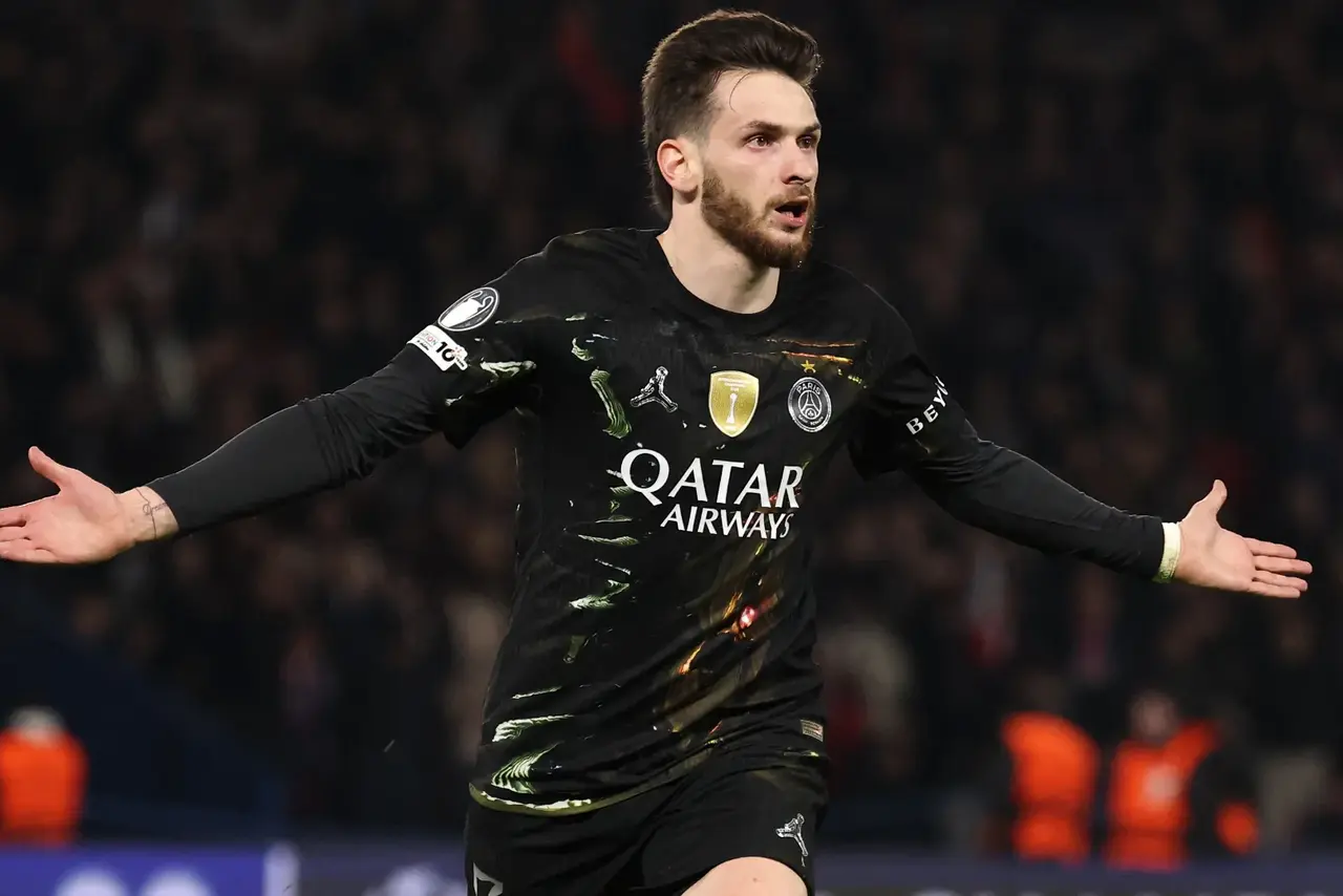 Bradley Barcola praises PSG's 'benchmark' display against Chelsea after ...