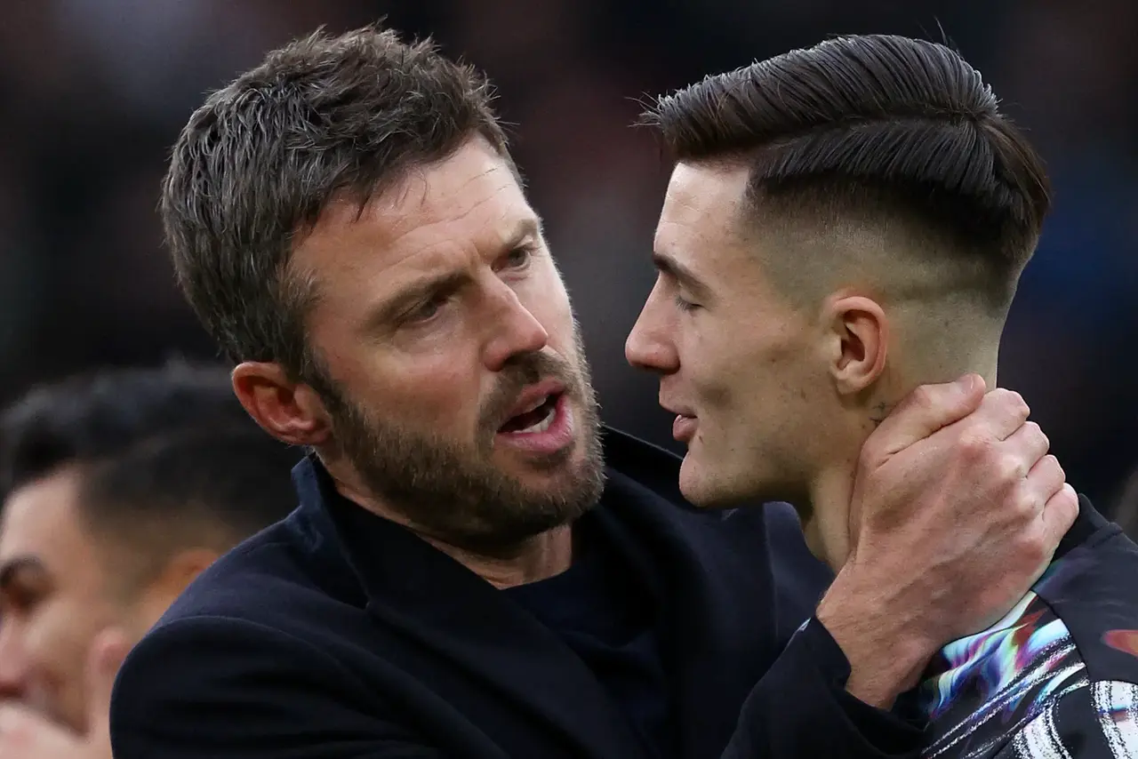 Benjamin Sesko seemed to be the big loser of Michael Carrick's new look ...