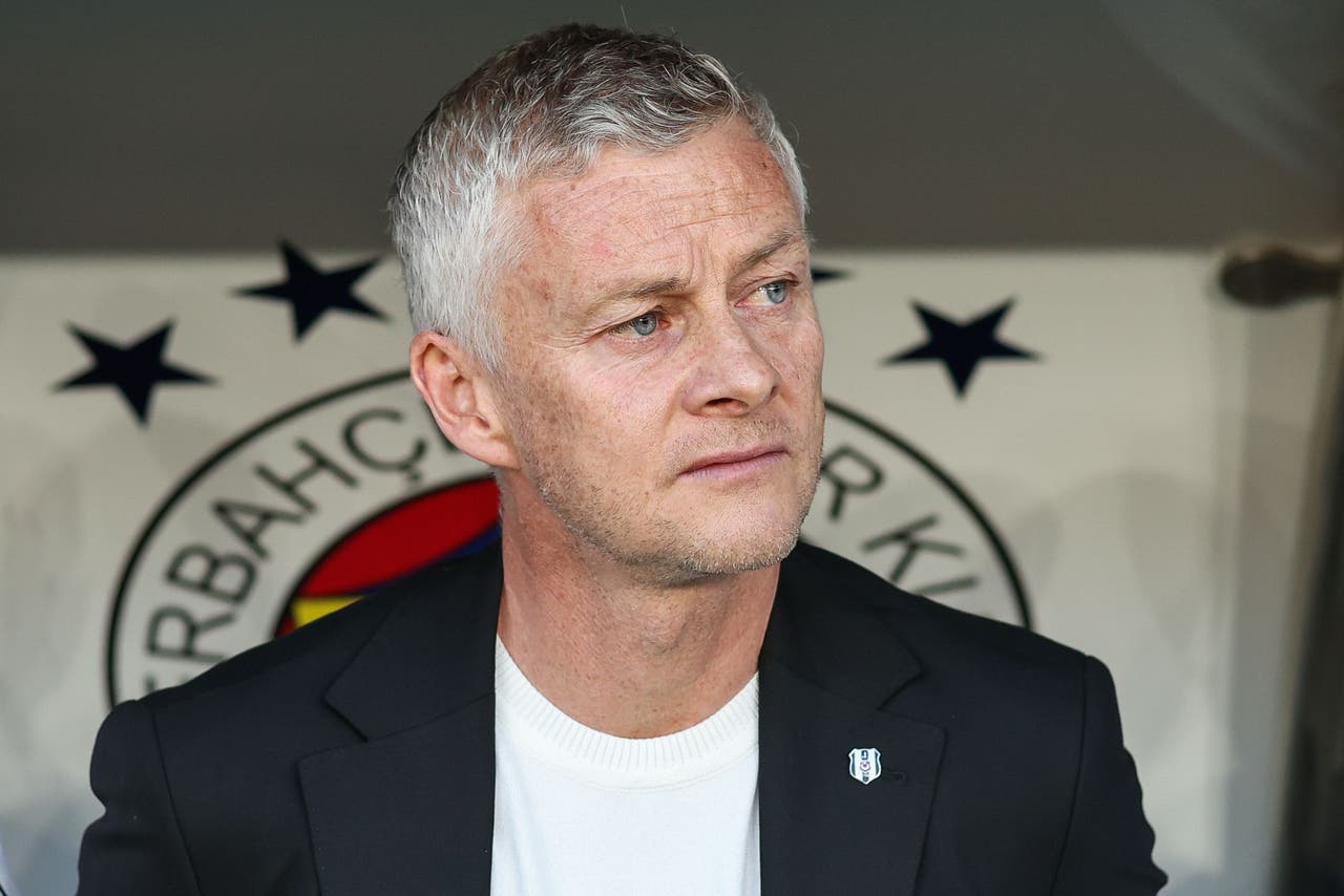 Ole Gunnar Solskjaer to hold face-to-face talks with Manchester United ...