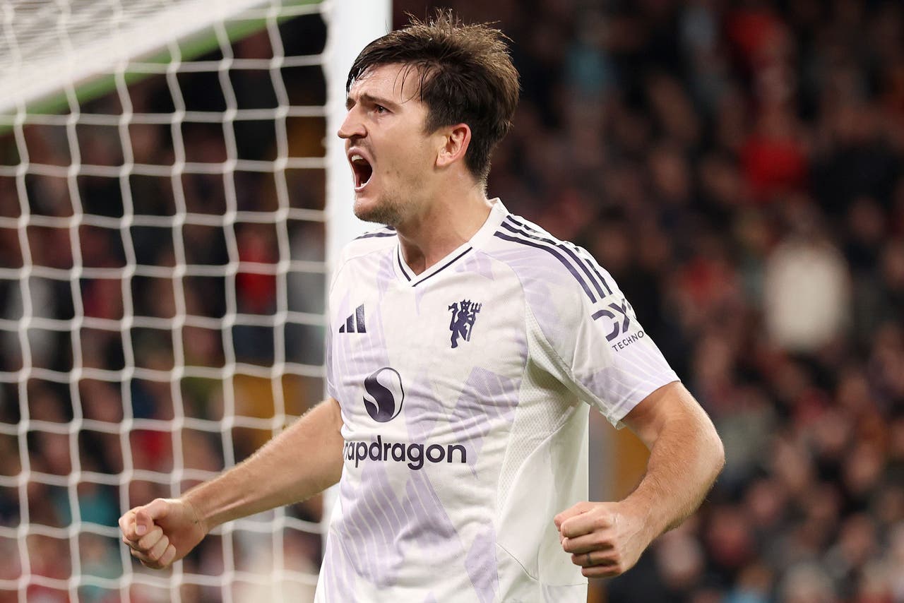 Harry Maguire's going nowhere! Resurgent Man Utd defender pens new ...