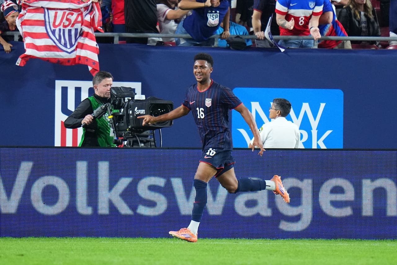 Villarreal announce signing of USMNT right back Alex Freeman from ...