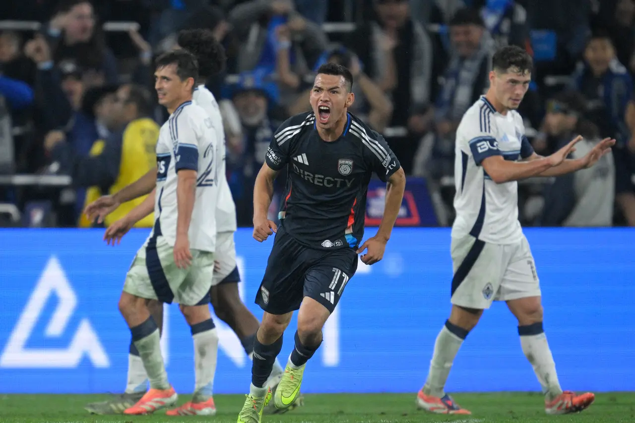 Hirving Lozano reportedly rules out San Diego FC exit despite club ...