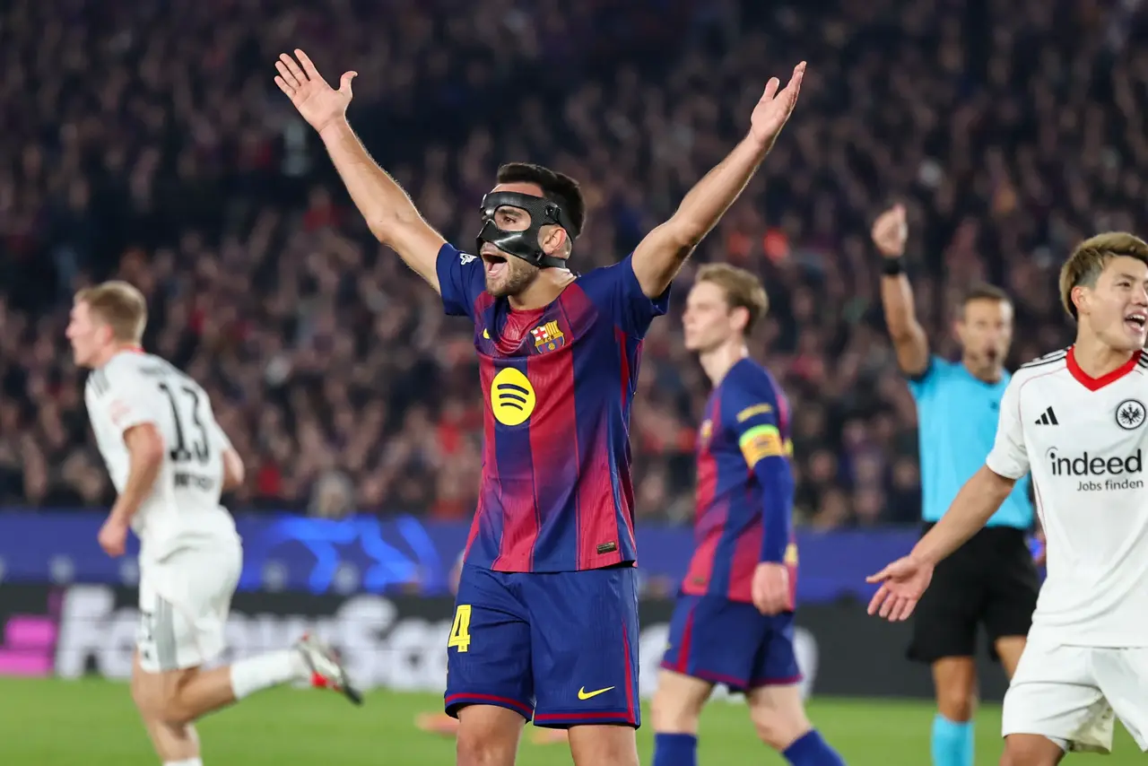 Eric Garcia plans to spend 'whole life' at Barcelona after finally ...