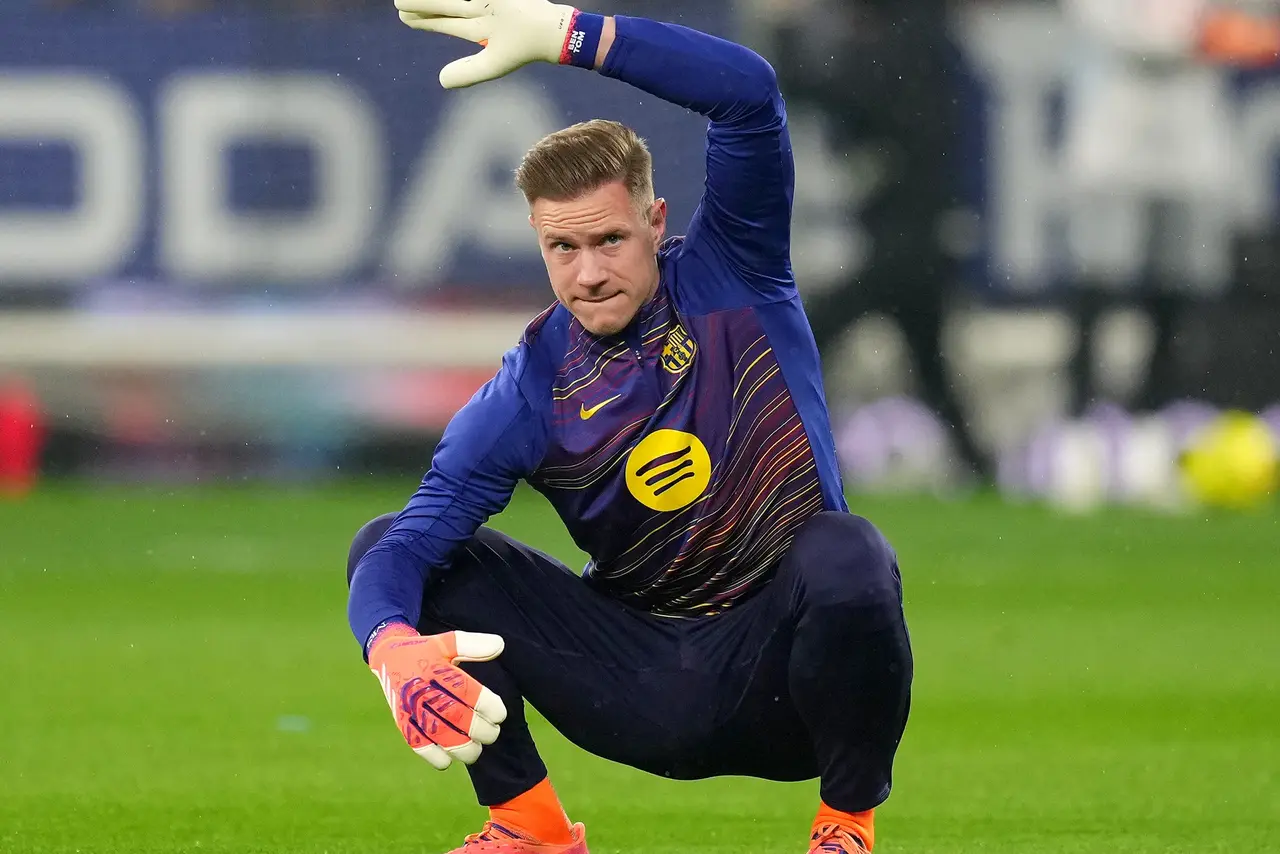 Marc-Andre ter Stegen makes huge transfer decision after falling out of ...