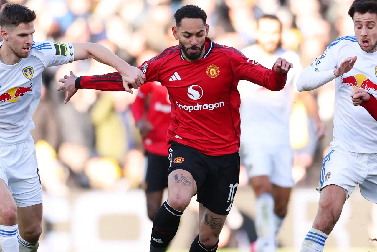 Man Utd player ratings vs Leeds Utd: Benjamin Sesko struggles yet again ...