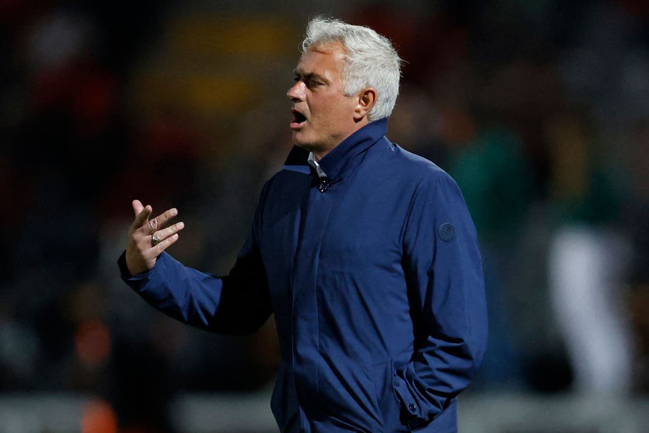 'Sad' Jose Mourinho claims some Benfica players 'don't breathe football ...