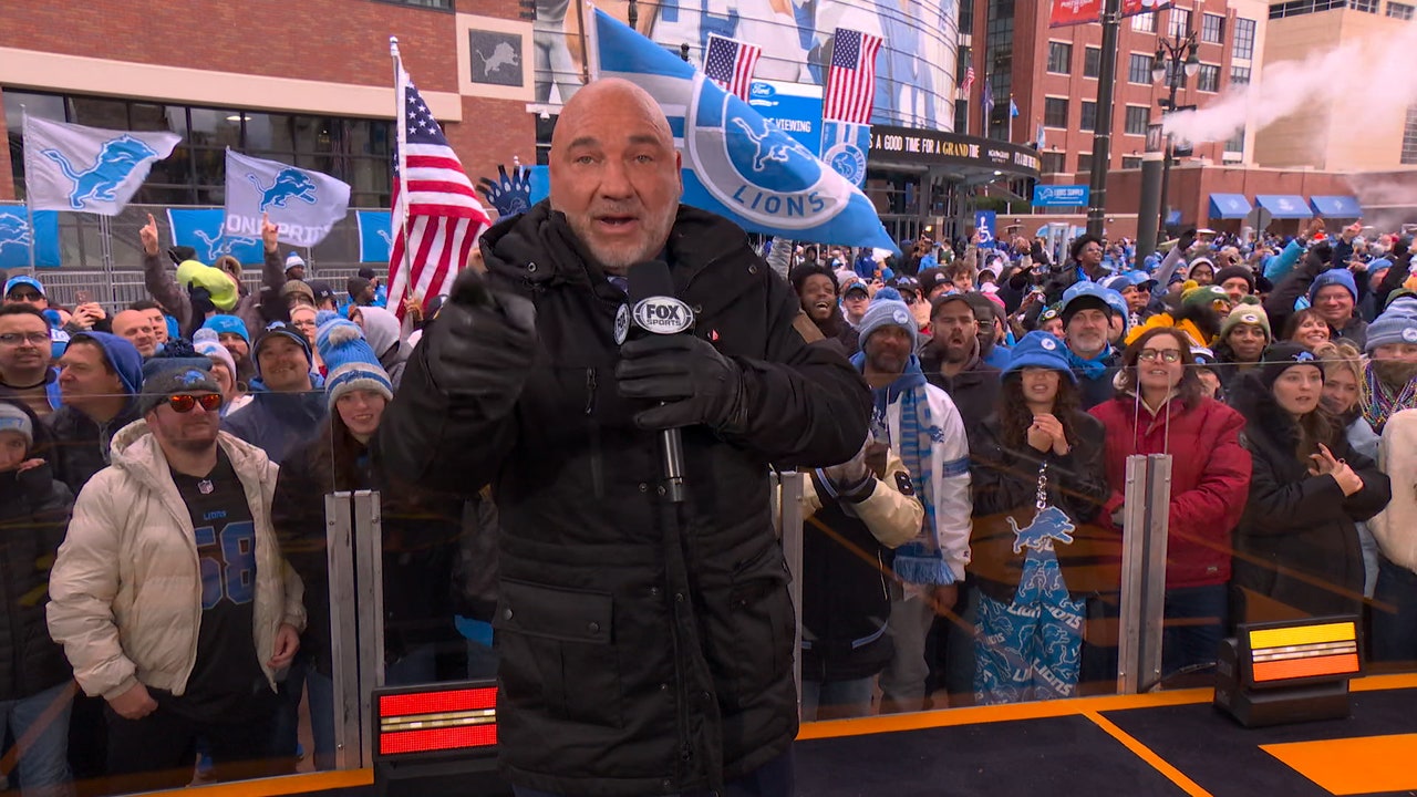 Baker Mayfield, Aaron Rodgers expected to play, Commanders will hold Jayden Daniels out in Week ...