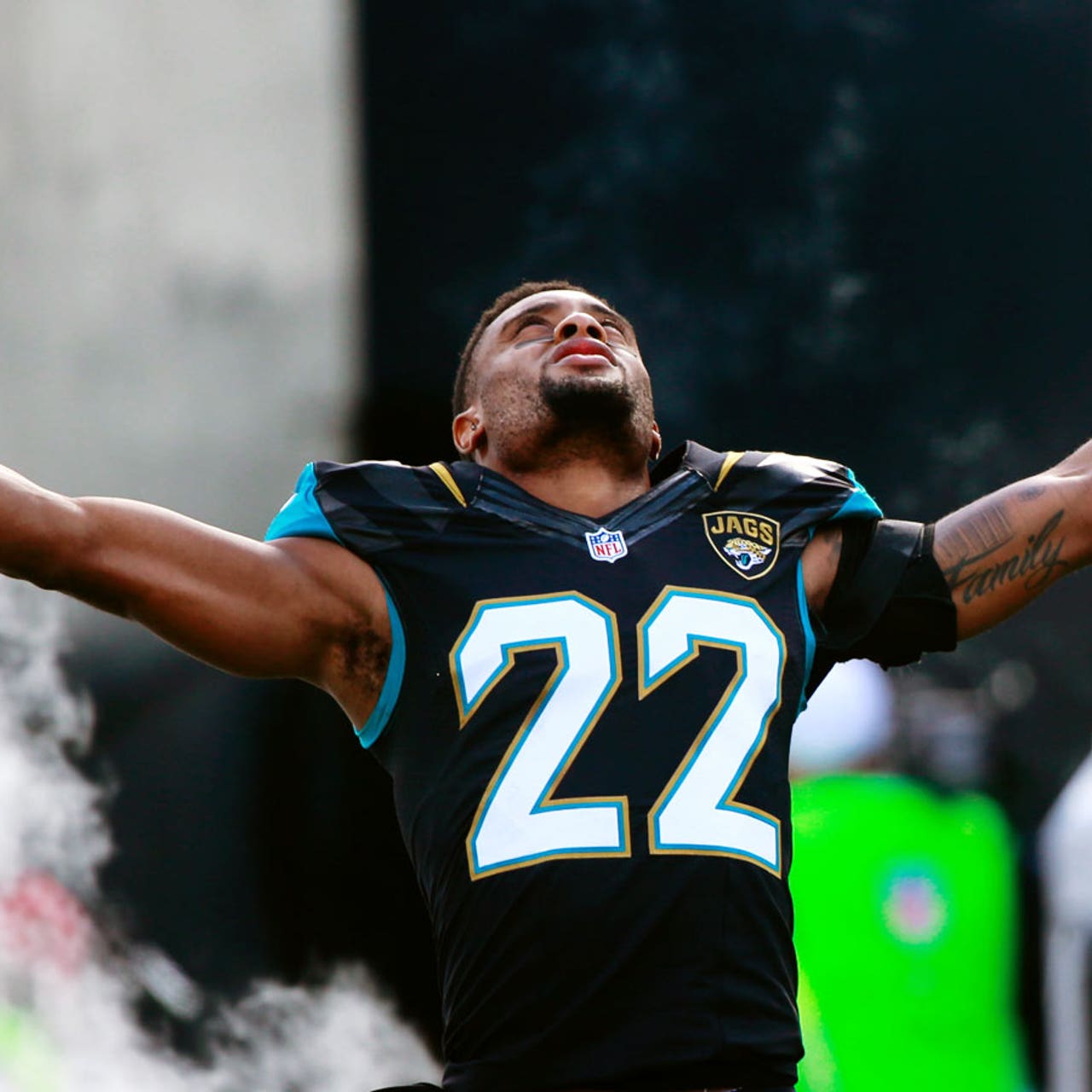 Aaron Colvin Twitter