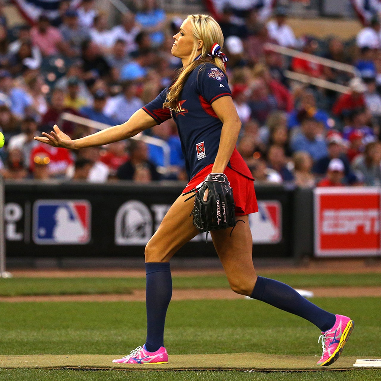 Jennie Finch