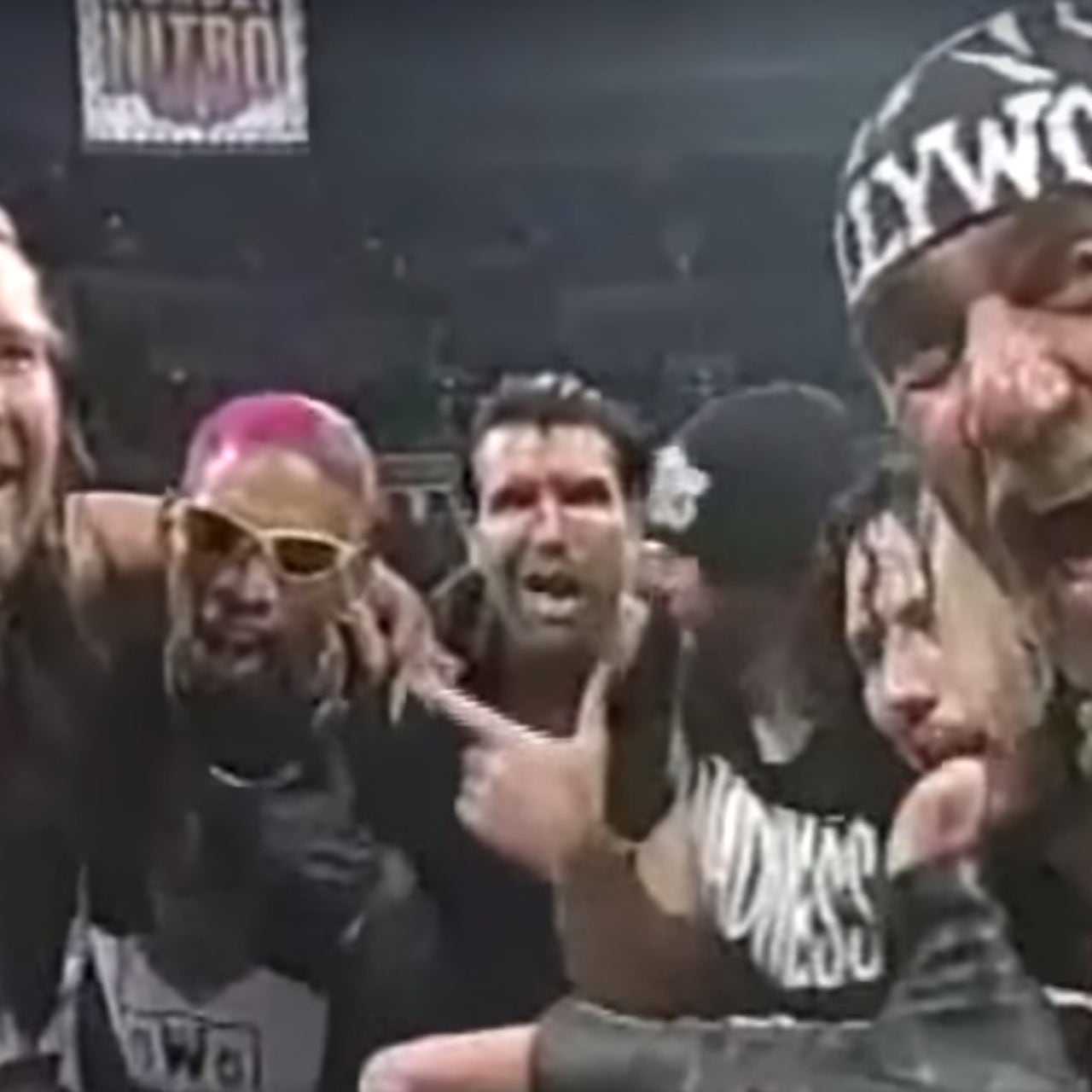 master p wcw contract