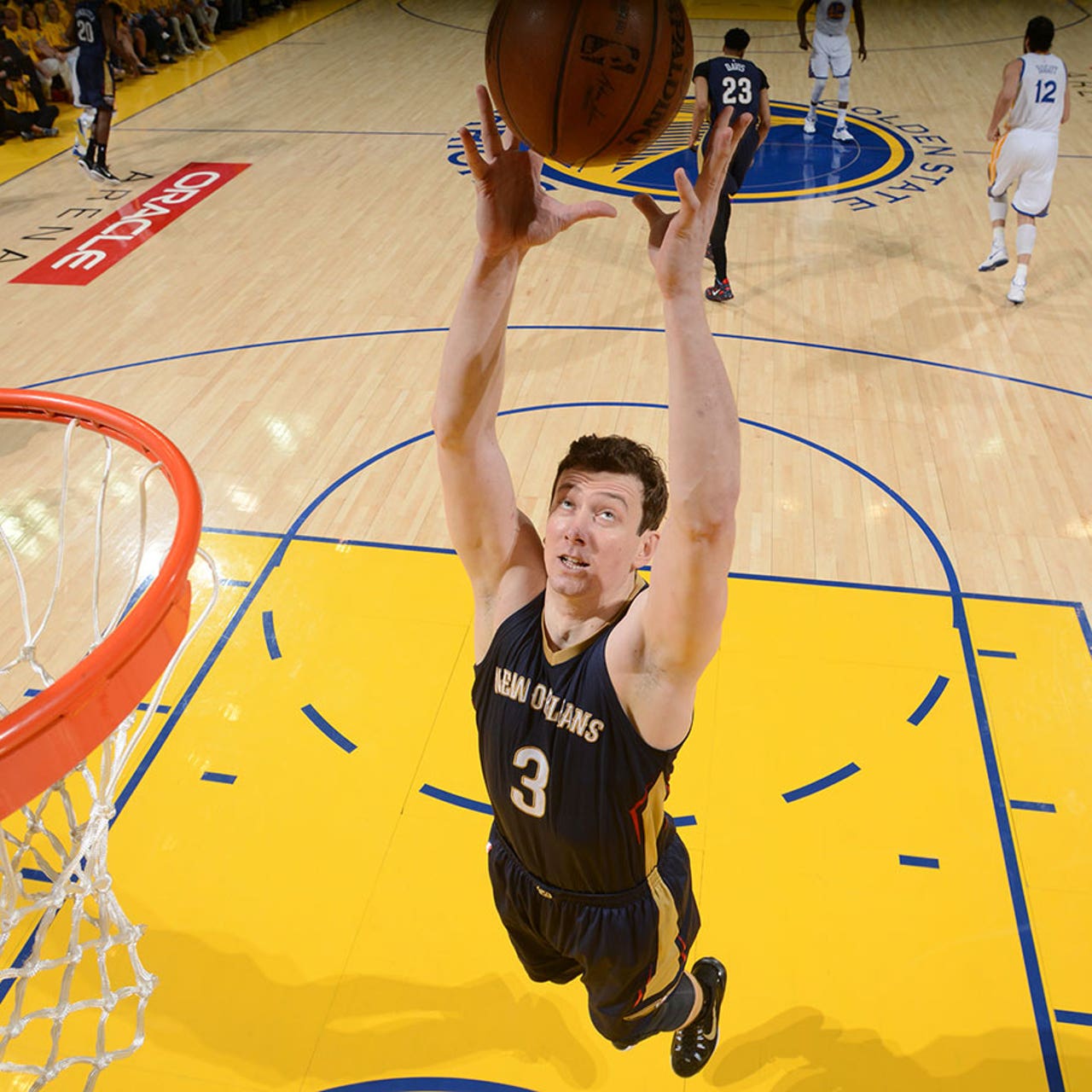 Lindsey Davis Omer Asik