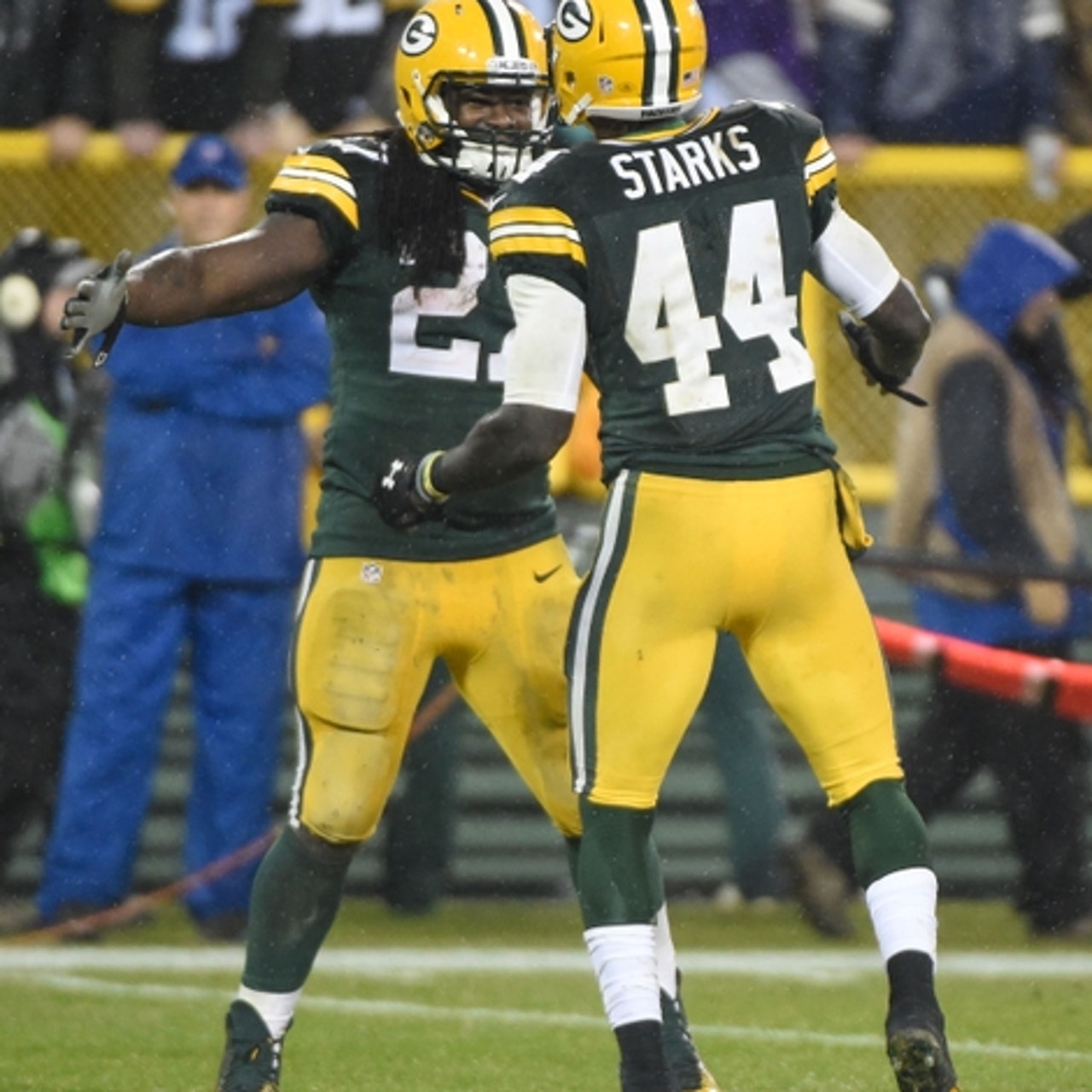Starks Packers Injury