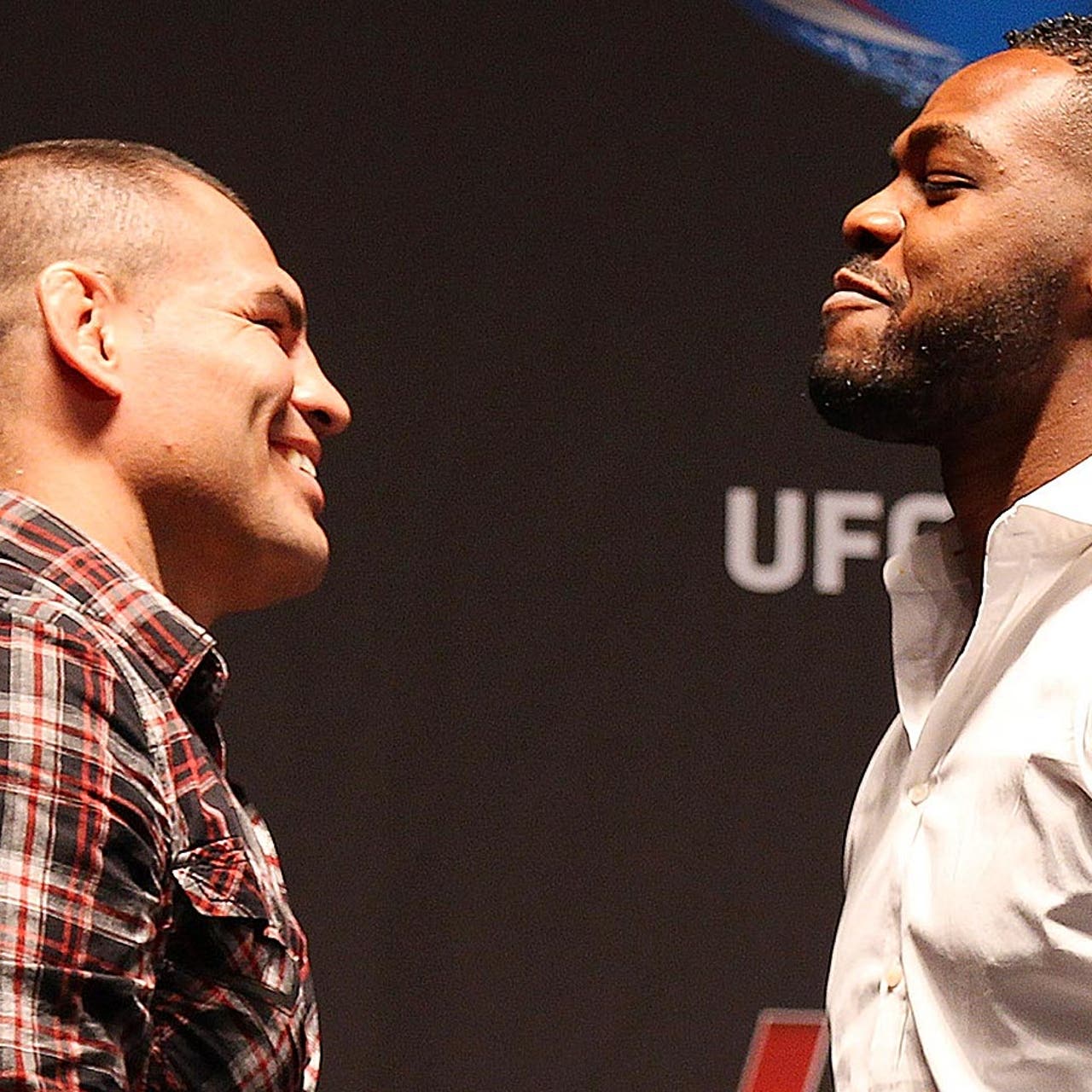 Cain Velasquez Vs Jon Jones