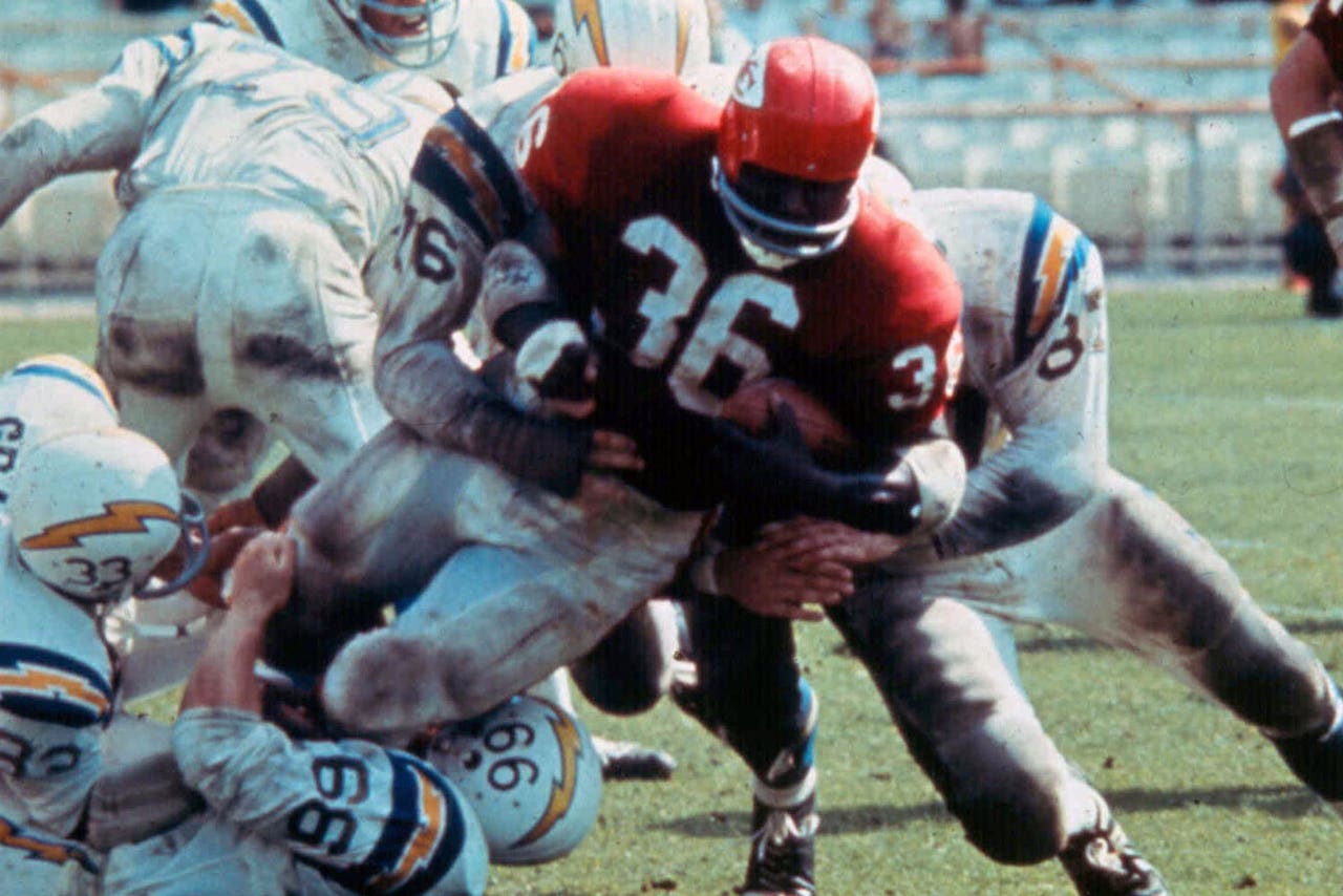 Fifty years later, Kansas City Chiefs teammates remember Mack Lee Hill ...