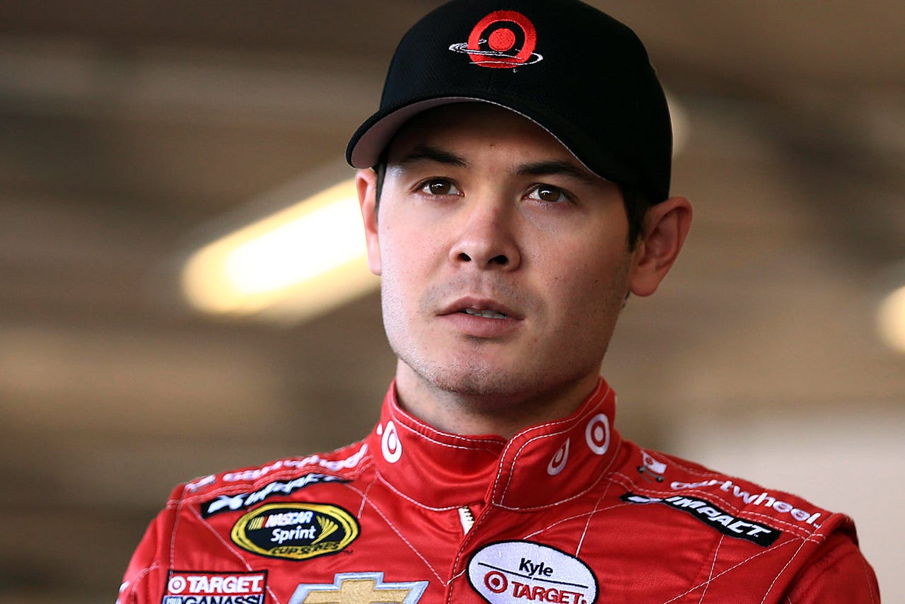 Kyle Larson: Dehydration to blame for fainting at Martinsville Speedway ...