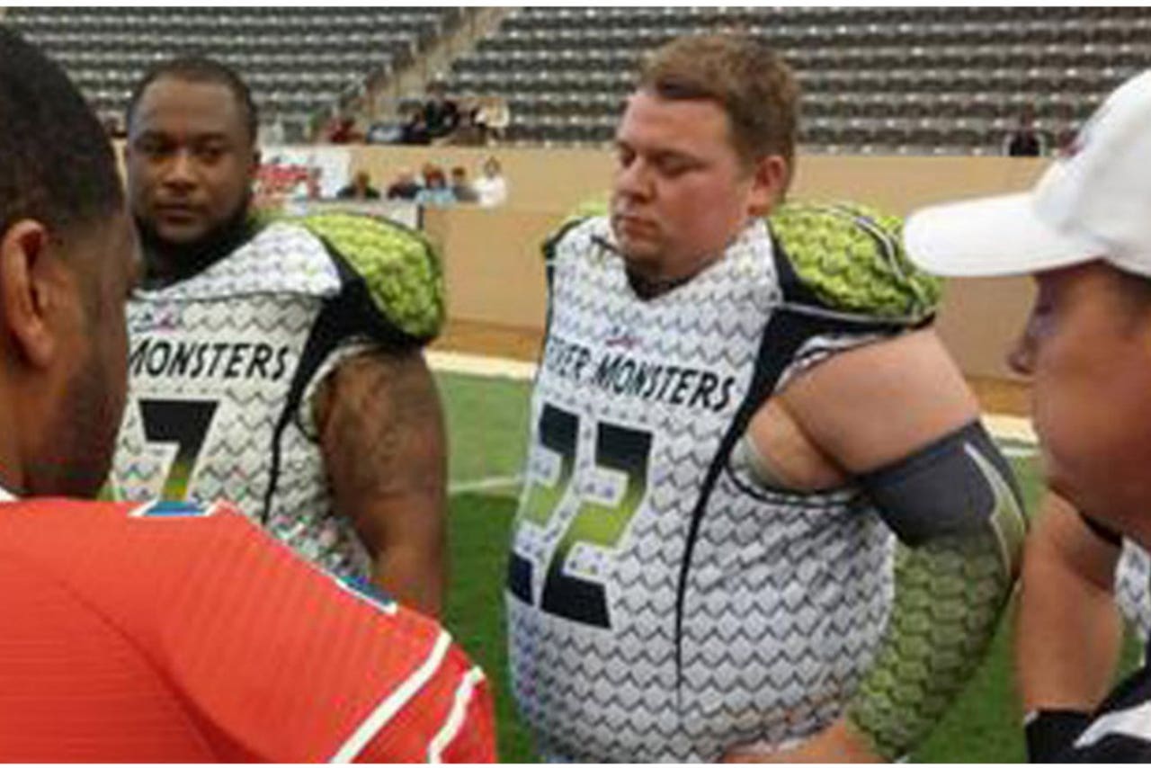 'Hefty Lefty' tweets hilarious response to NCAA rule change on snacks ...