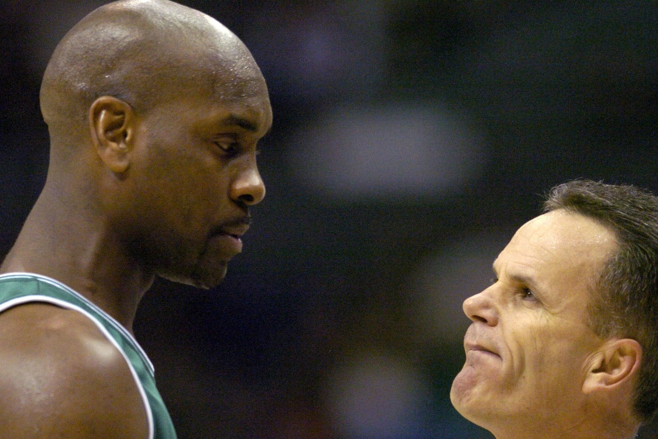 Gary Payton says Draymond Green has to stop crying 'all the time' | FOX ...