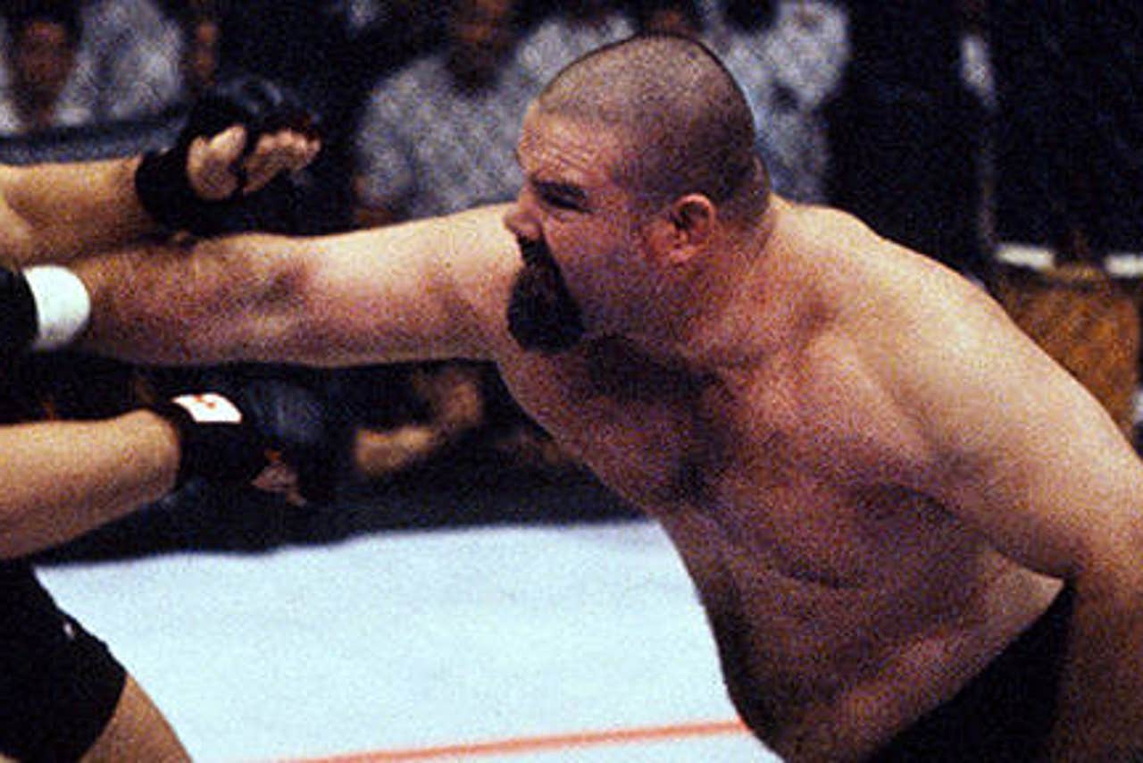 Top 20 Debuts in UFC history | FOX Sports