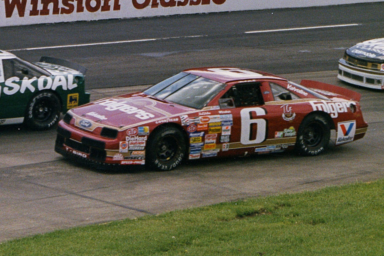 Bubba Wallace to run retro Mark Martin paint scheme at Darlington | FOX ...