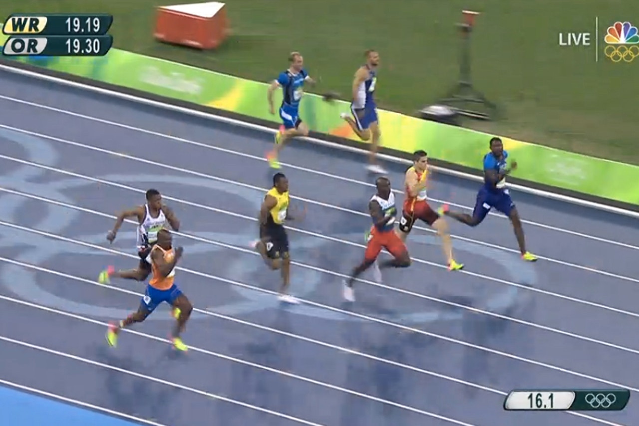 Showboat Justin Gatlin loses 200m after failed swagger to finish line ...