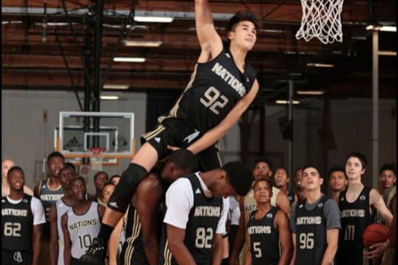 Meet Kobe Paras: Filipino matinee idol, turned Creighton basketball ...