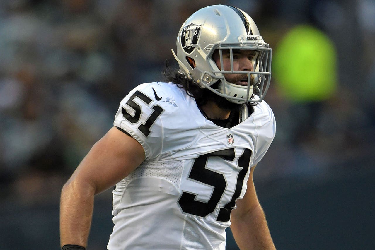 Raiders LB Ben Heeney posts photo of vehicle after head-on crash | FOX ...