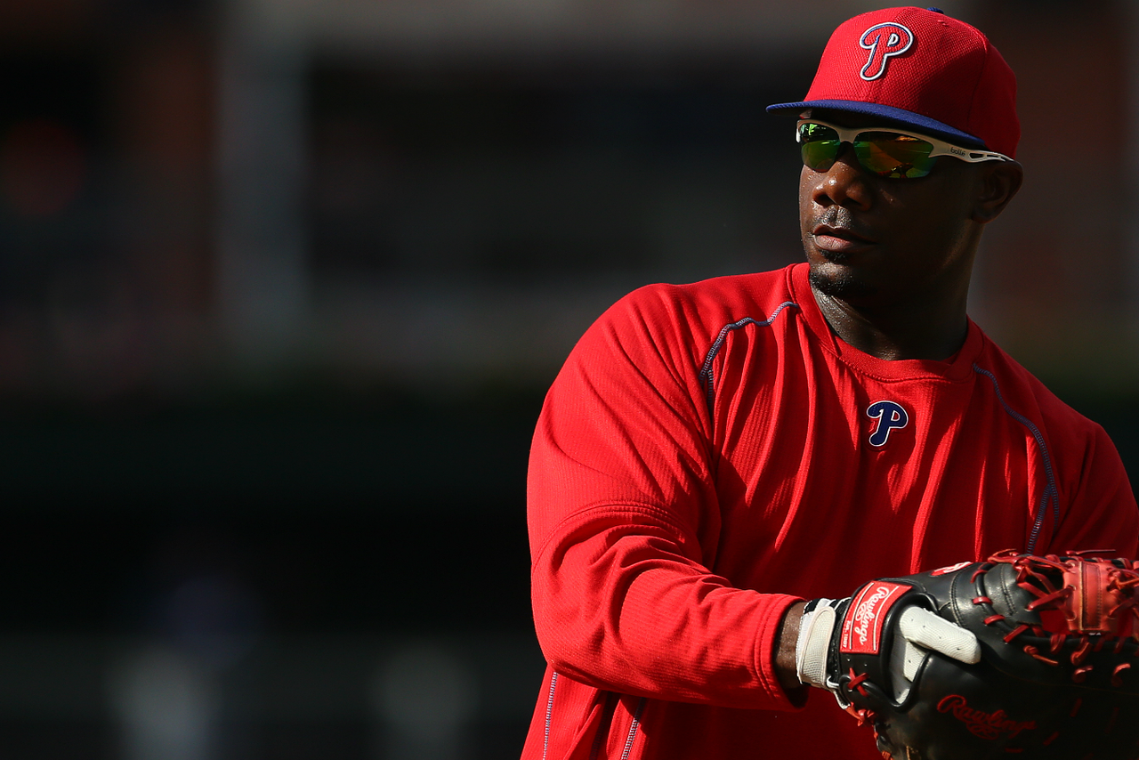 Ryan Howard blasts fan who threw a bottle at him | FOX Sports