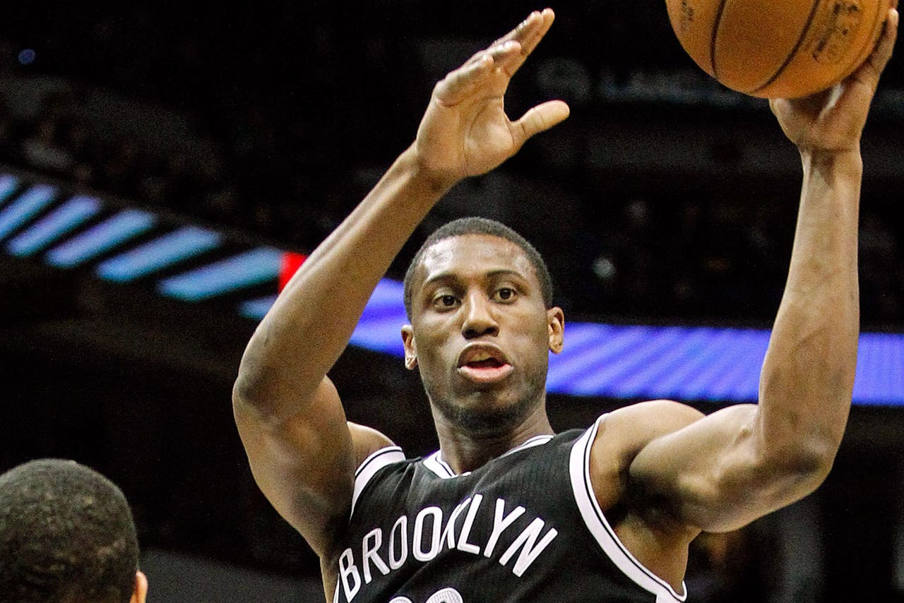 New coach Tony Brown is all about staying positive | FOX Sports