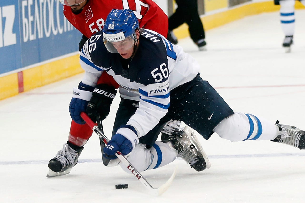 Haula fractures jaw at World Championships | FOX Sports