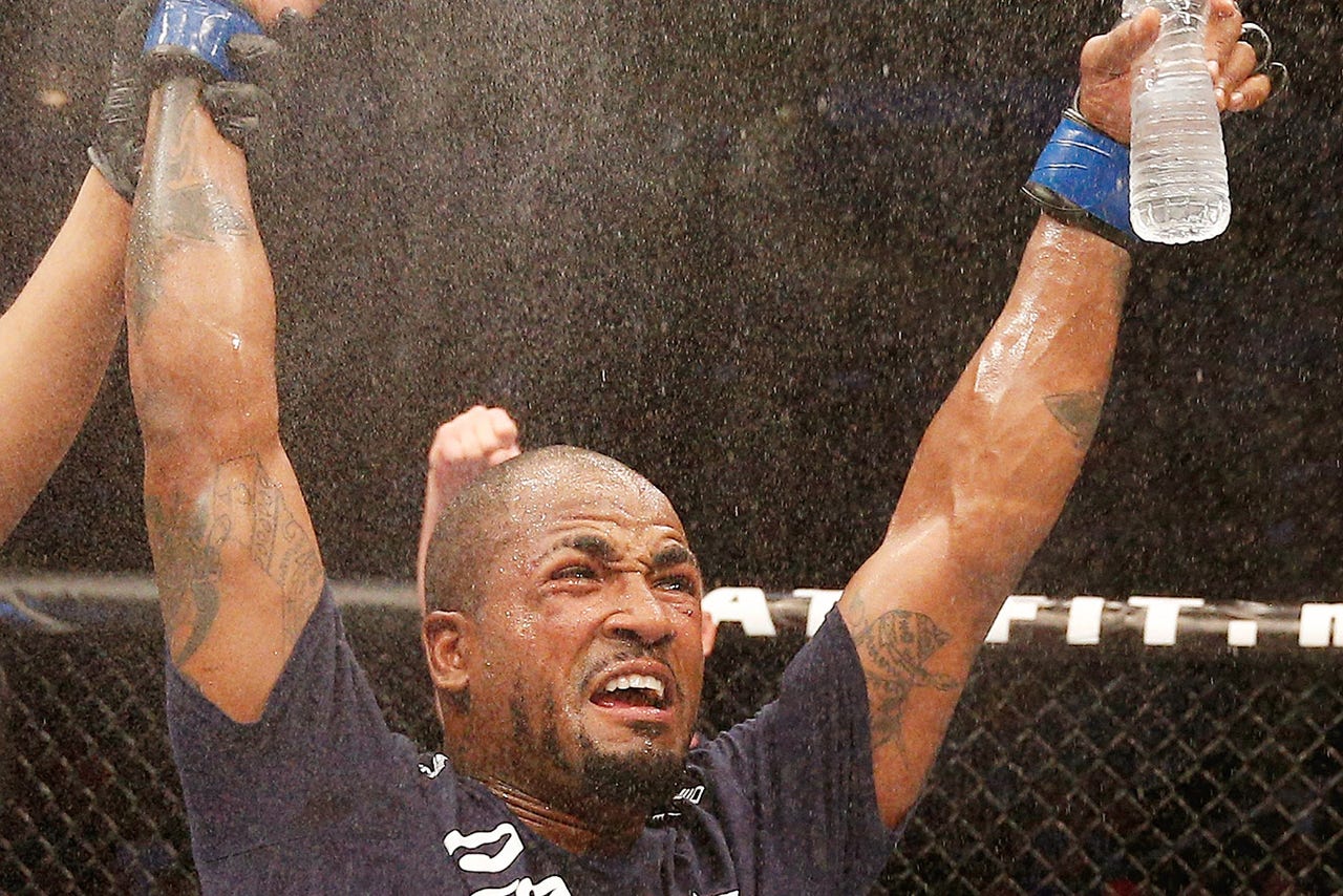 Still mourning brother's murder, Bobby Green scores biggest win of his ...