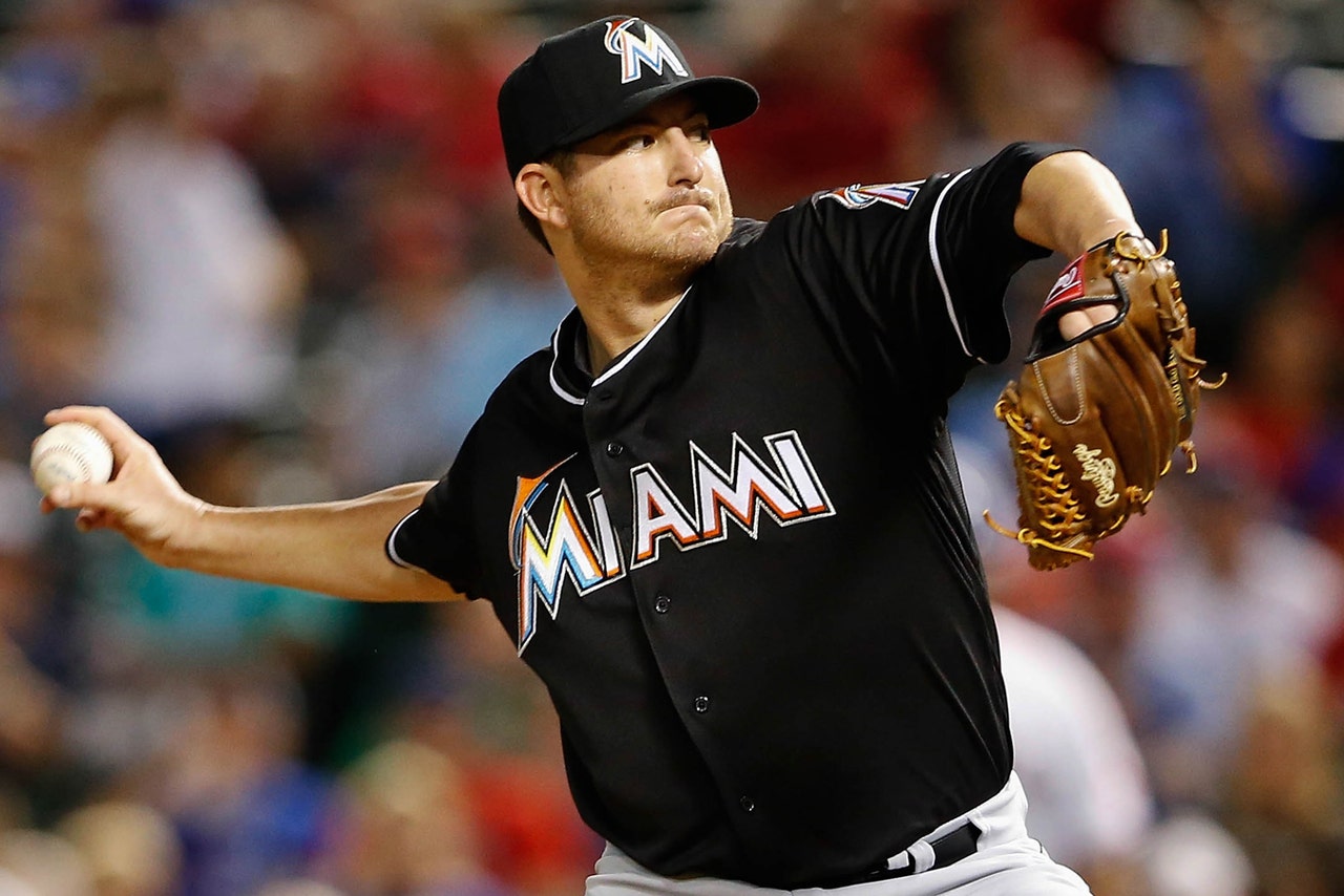 Get to know your Marlins: Q&A with reliever Bryan Morris | FOX Sports