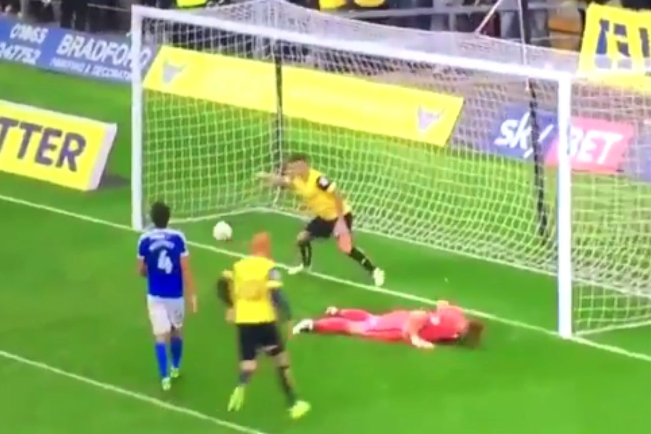 The best goal celebration: stepping in the net and mocking the ...