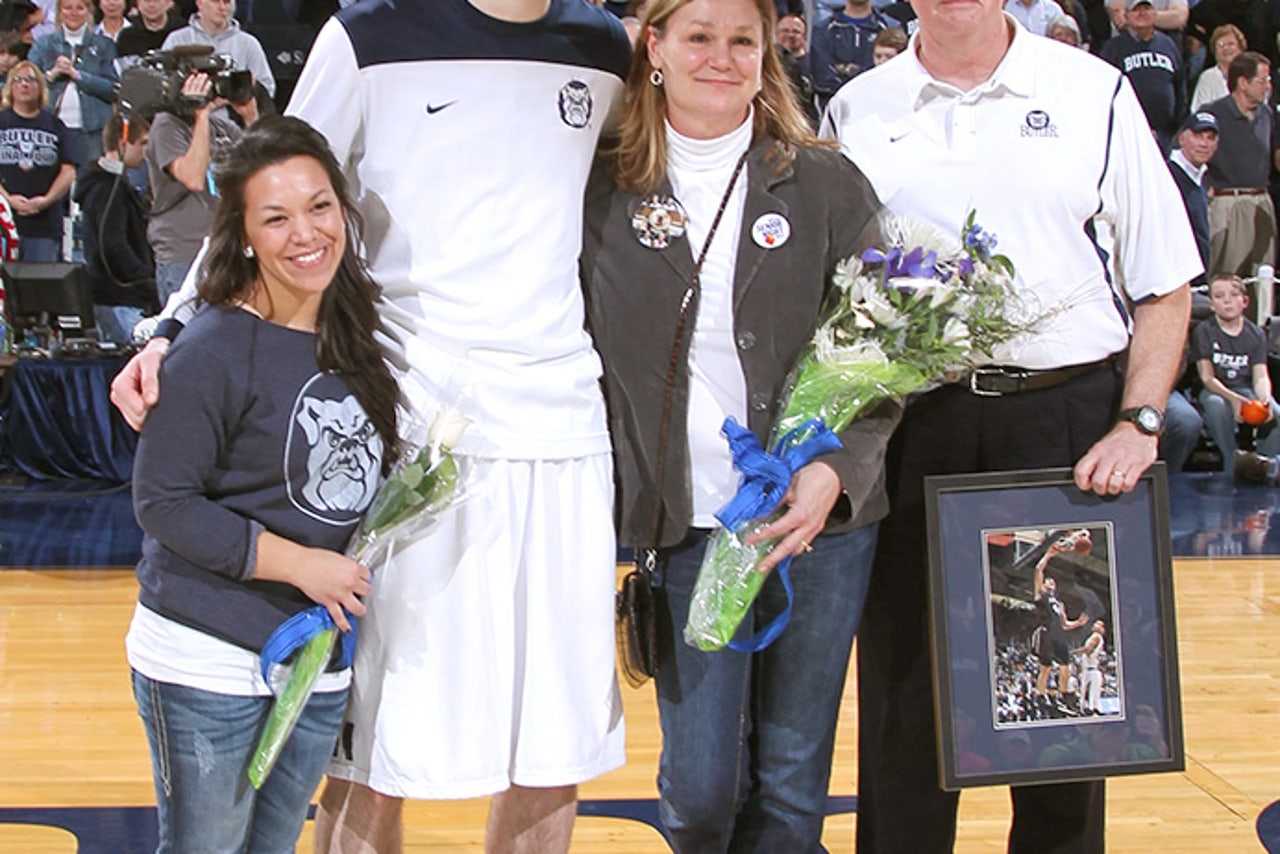 Butler basketball rallying around cancer-stricken Andrew Smith | FOX Sports