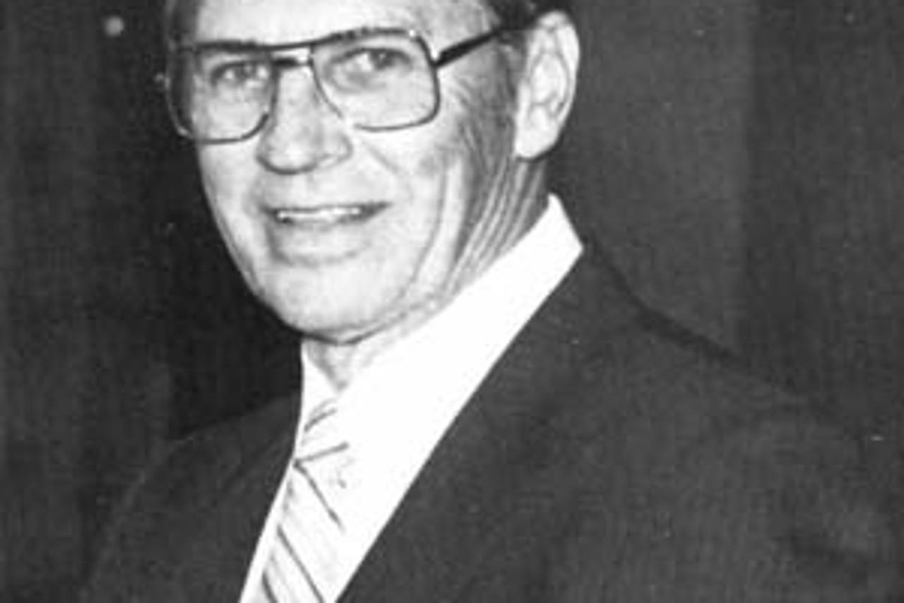 Bristol's Larry Carrier was drag racing's rebel | FOX Sports