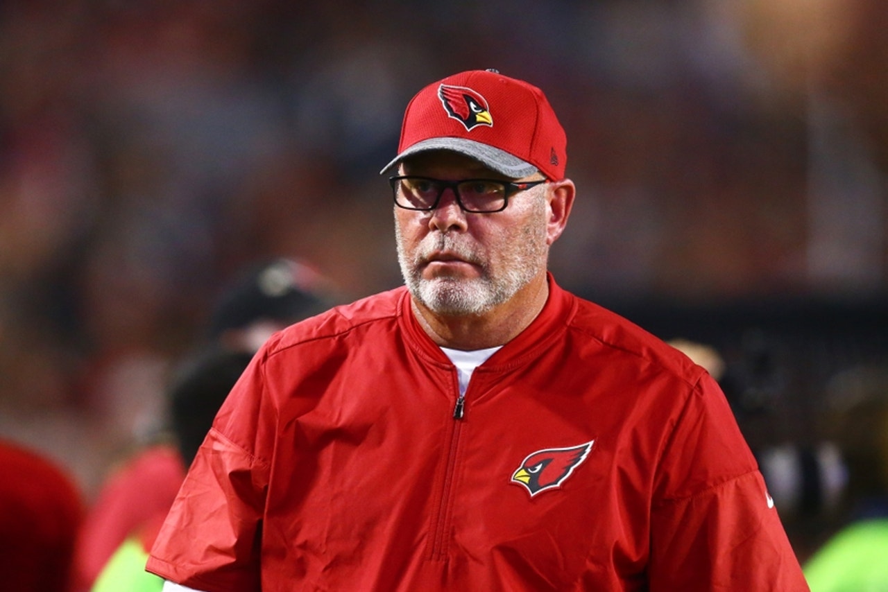 Bruce Arians hospitalized with chest pains after loss to Vikings | FOX ...
