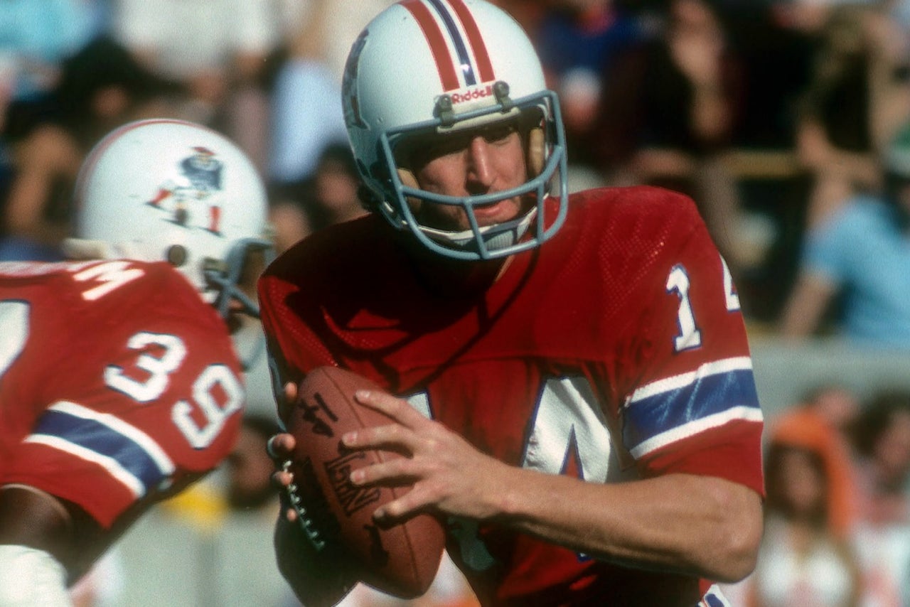 Where Are They Now: Long before Tom Brady, Steve Grogan was the Pats ...