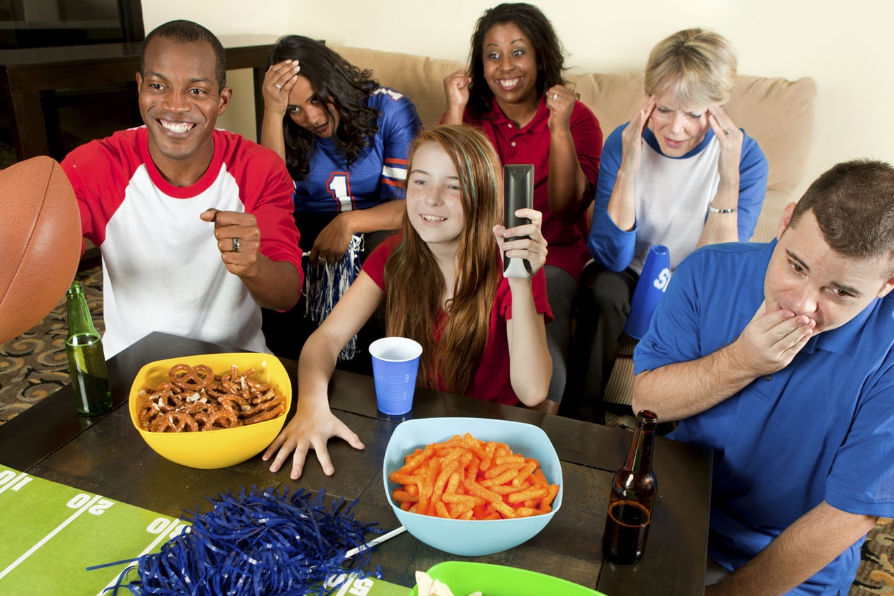 Super Bowl party planning? Here are the do's and don'ts | FOX Sports