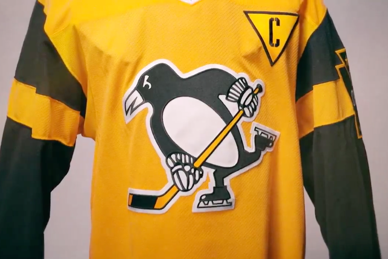 Penguins unveil gold jerseys for Stadium Series game | FOX Sports