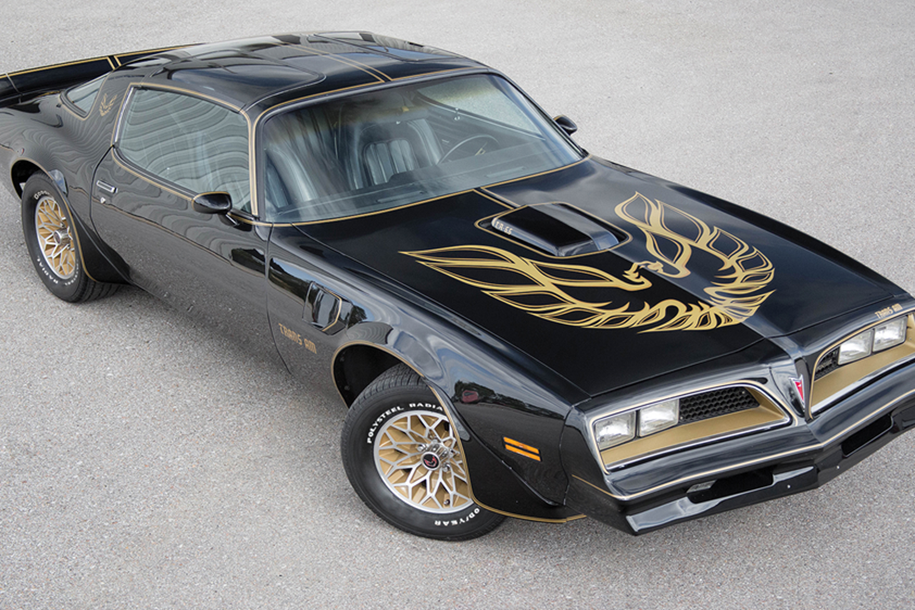 Burt Reynolds' Trans Am sells for $550K at Barrett-Jackson | FOX Sports