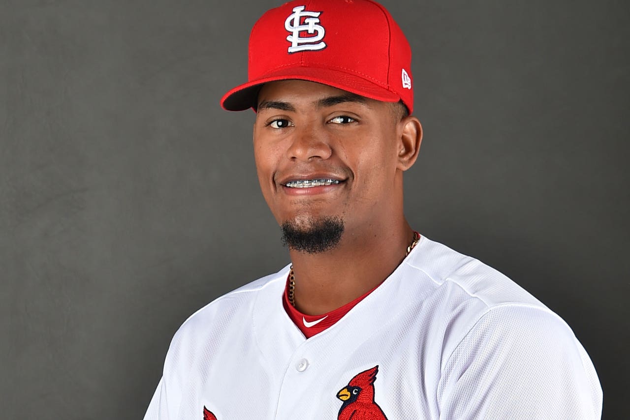 Cardinals summon Cabrera from Memphis, send Thomas down | FOX Sports
