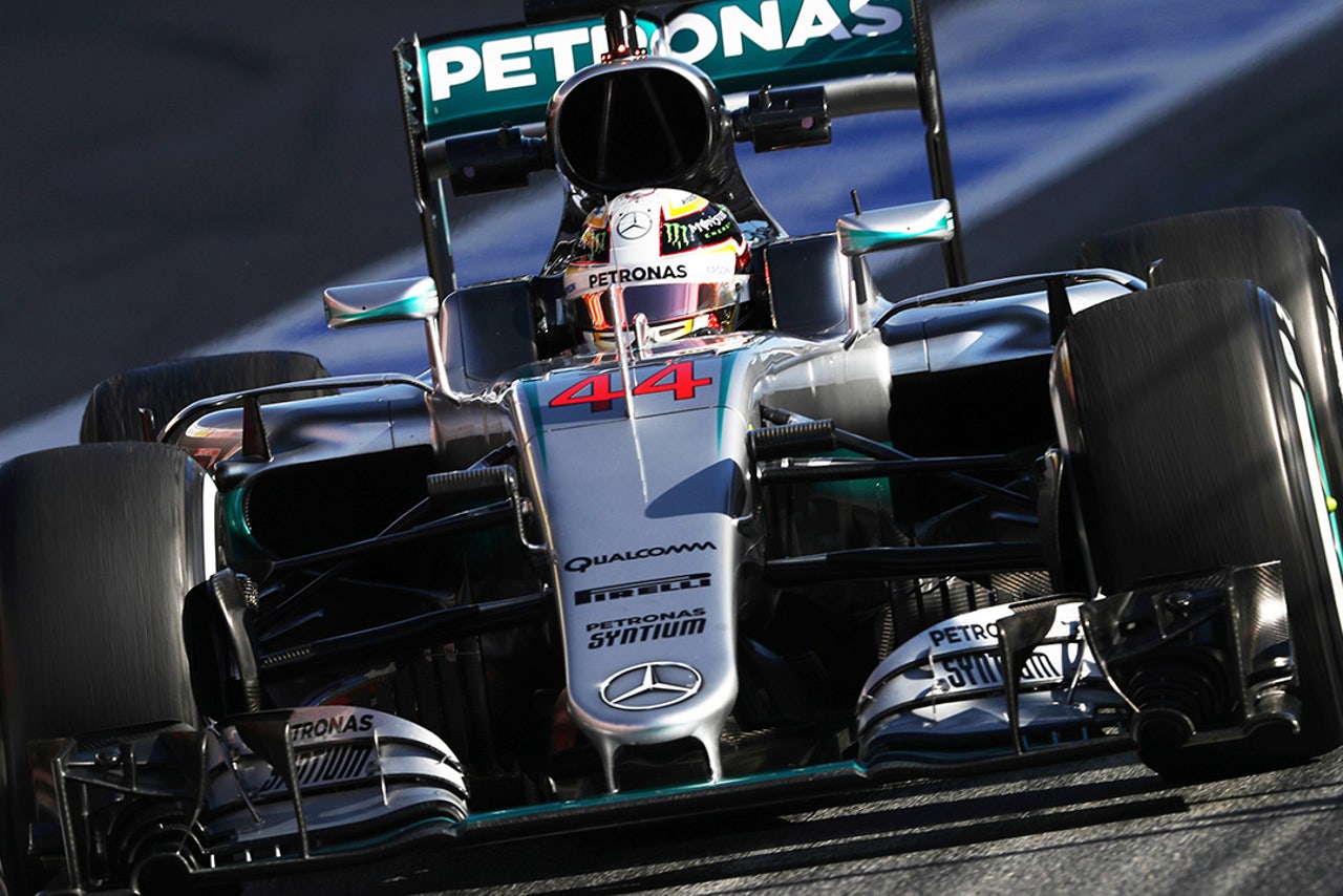 Lewis Hamilton slams 'Halo' cockpit protection system | FOX Sports