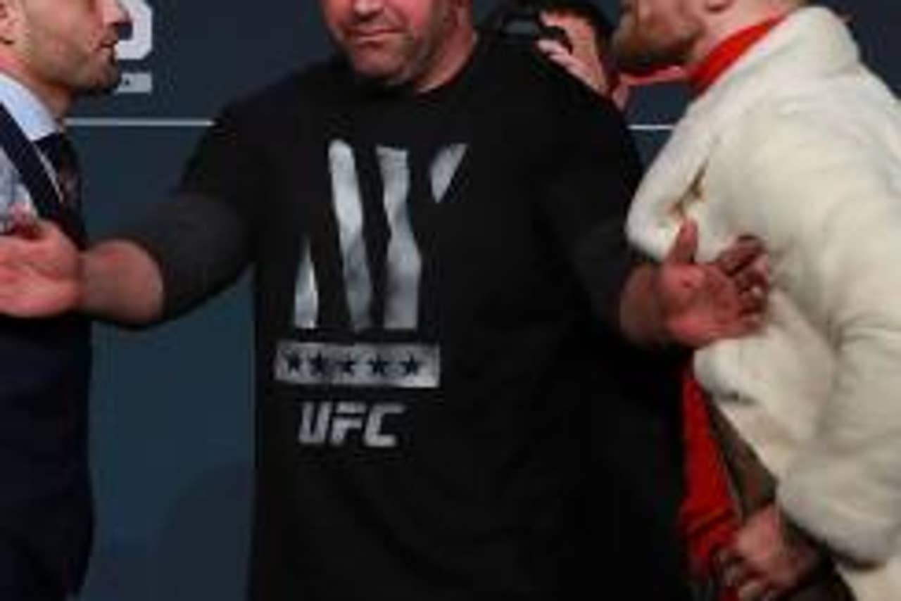 Conor McGregor and Tyron Woodley have intense stare down at UFC 205 ...