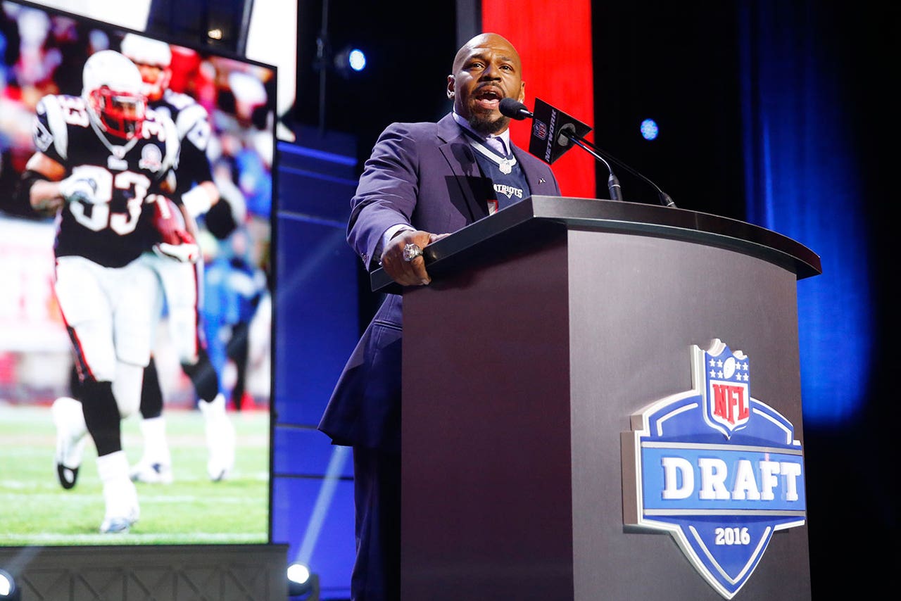 Former Pats RB Kevin Faulk salutes Brady, trolls NFL in draft pick ...
