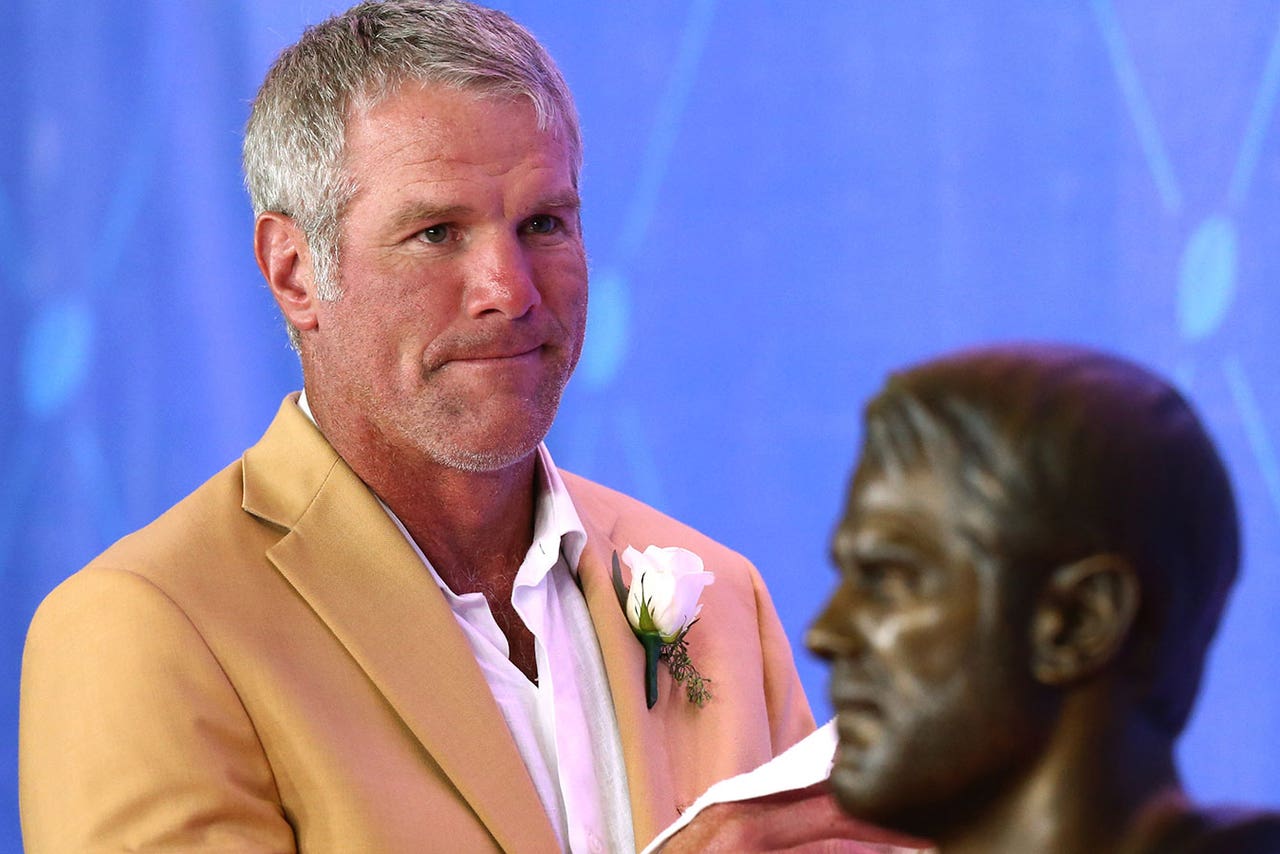 Brett Favre's emotional story will make you hug your dad | FOX Sports