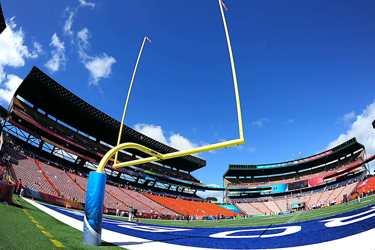 Make 'em higher: NFL passes proposal to raise goal posts | FOX Sports