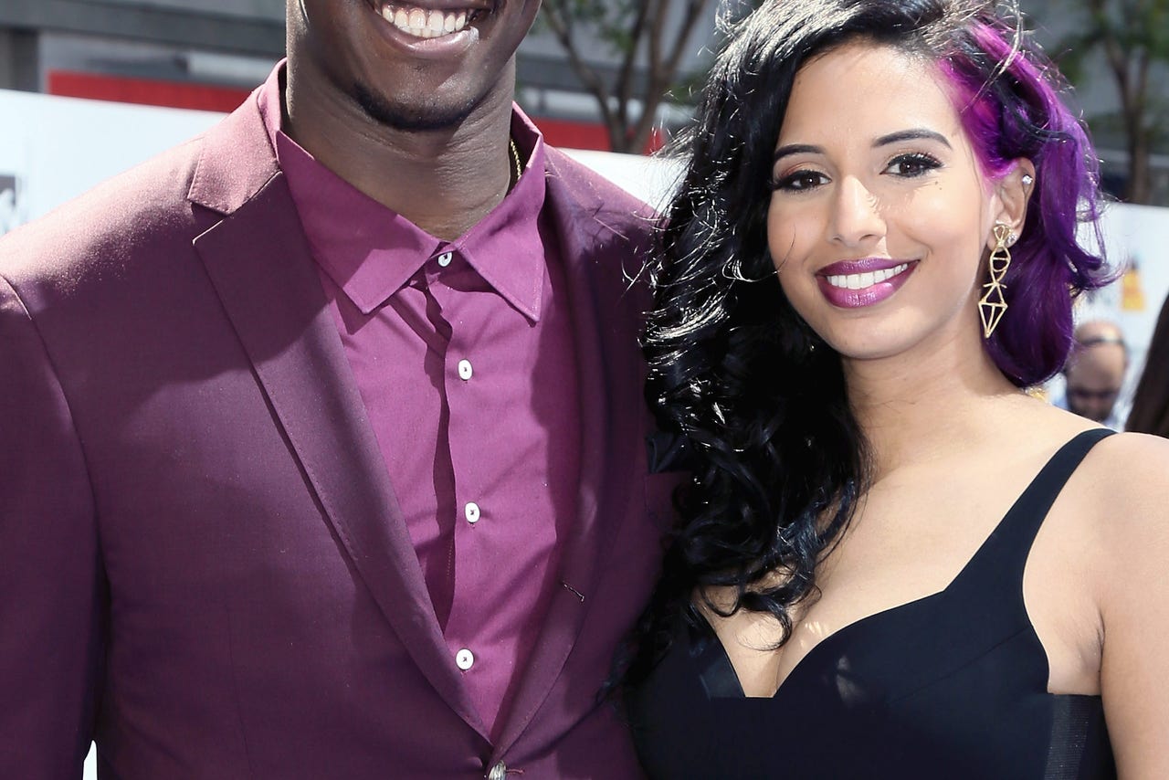 So that's why they fought? Colin Kaepernick dating former teammate ...