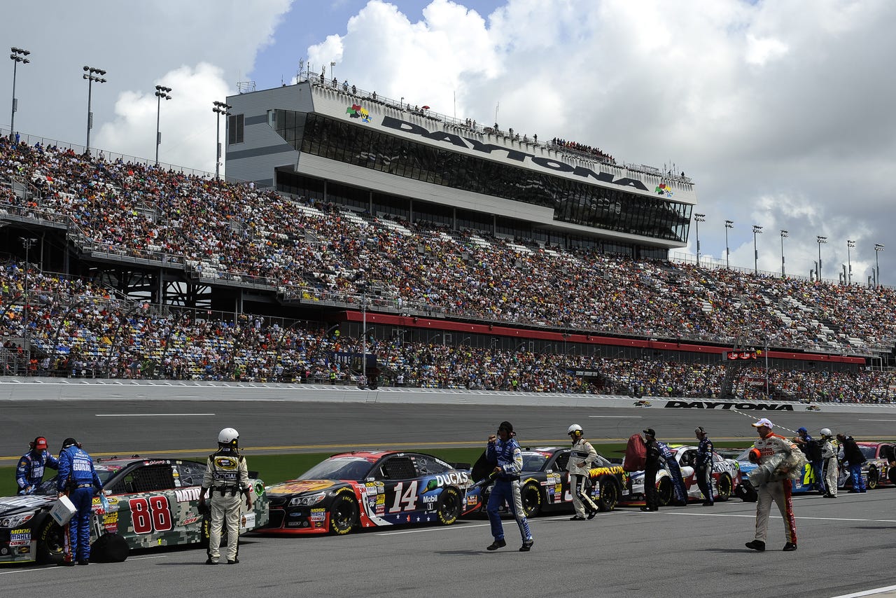 The 10 largest NASCAR tracks -- by seating capacity | FOX Sports