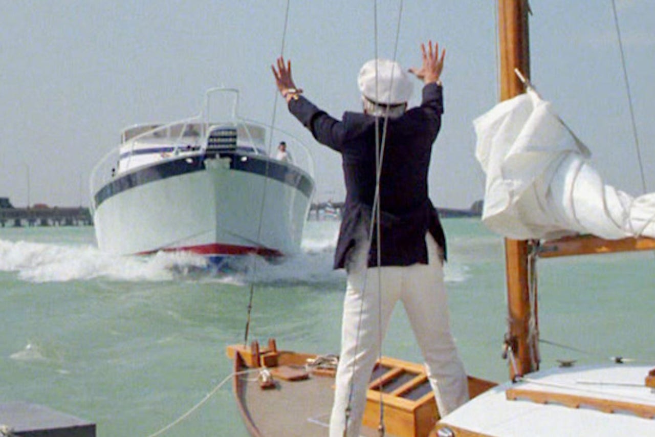 You can now own the yacht used in "Caddyshack" | FOX Sports
